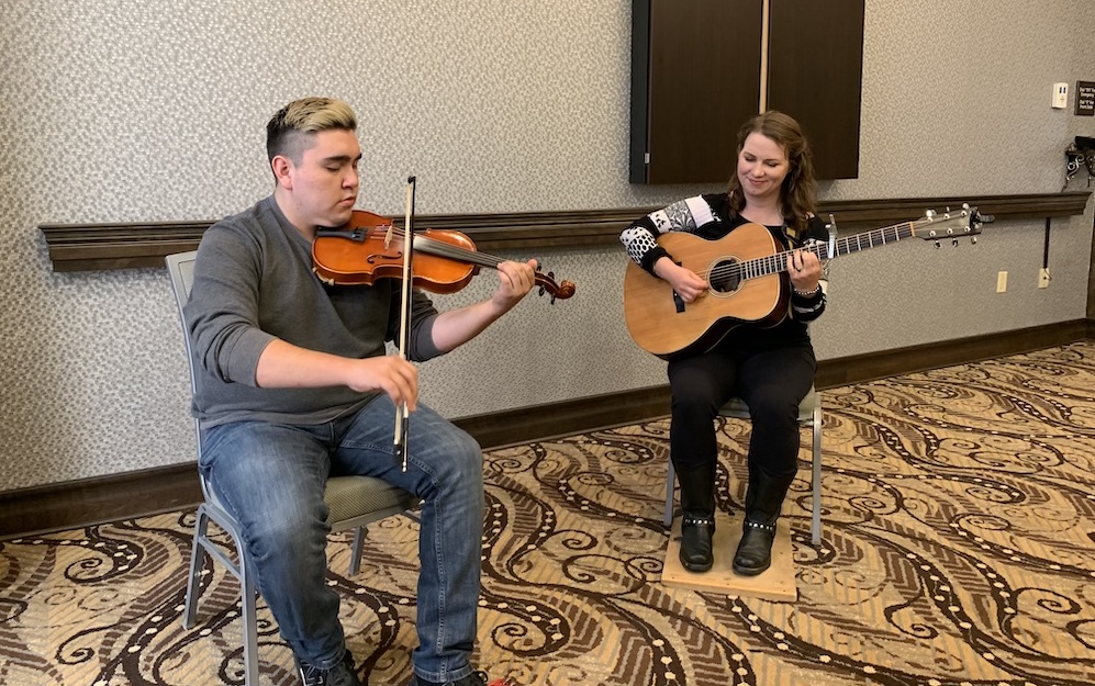 Cape Breton fiddler honours Mi’kmaw nation with virtual Celtic Colours ...