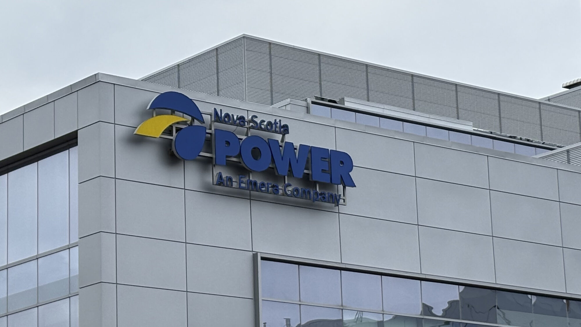 Electricity rates could rise by 8% for Nova Scotians